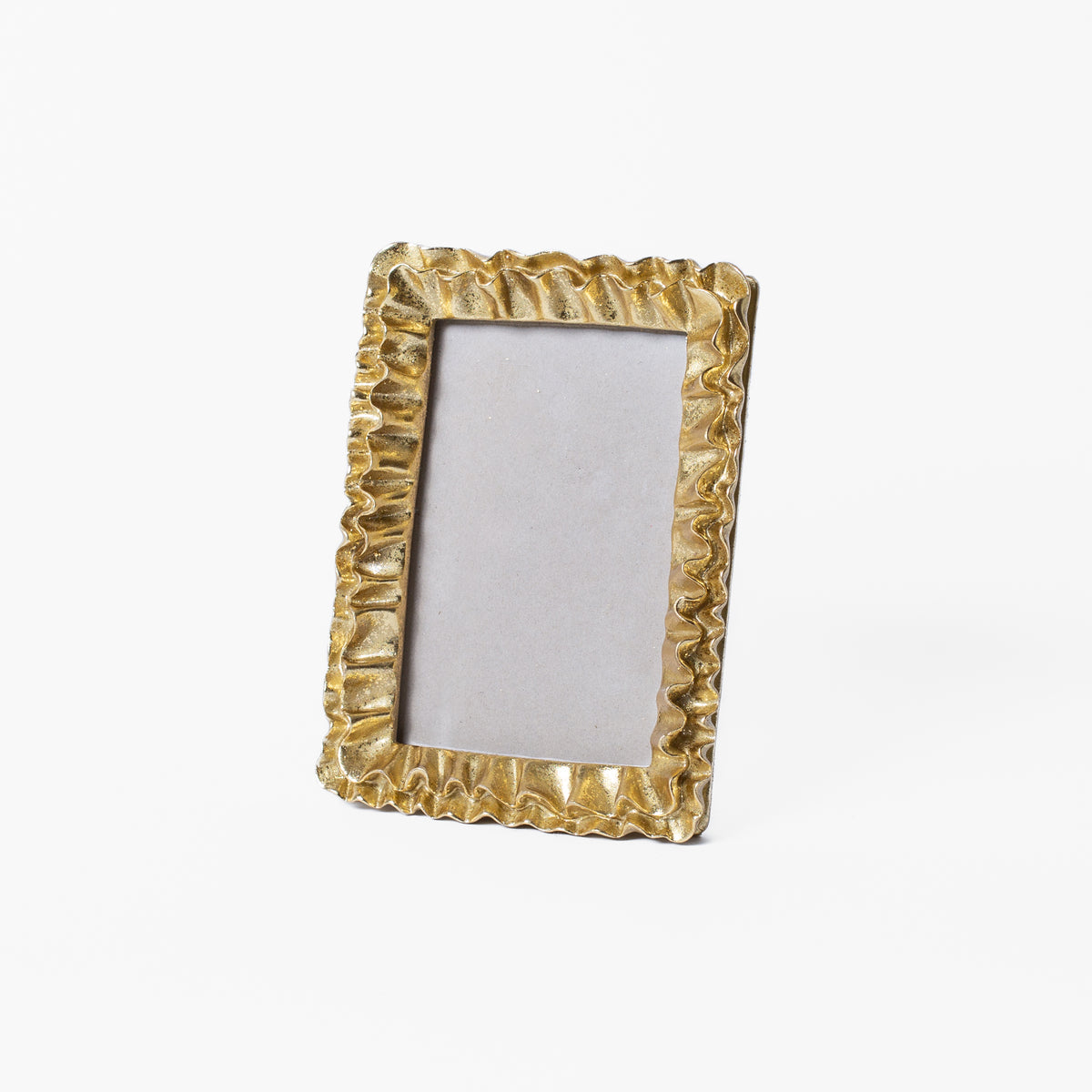 Sierra Ruffle Frame – Stoffer Home